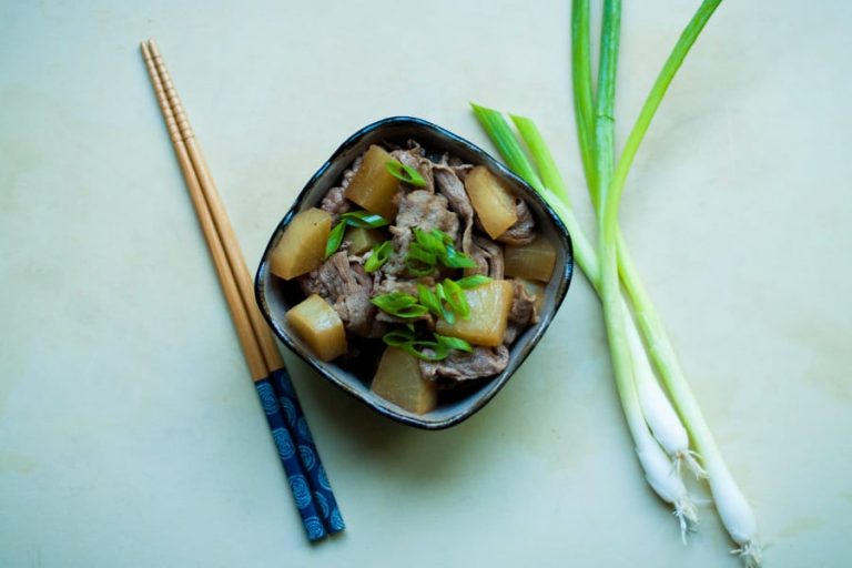 Japanese Daikon recipes: beef with daikon radish