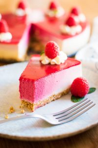 Pink Ombré Cheesecake | Contemplating Sweets